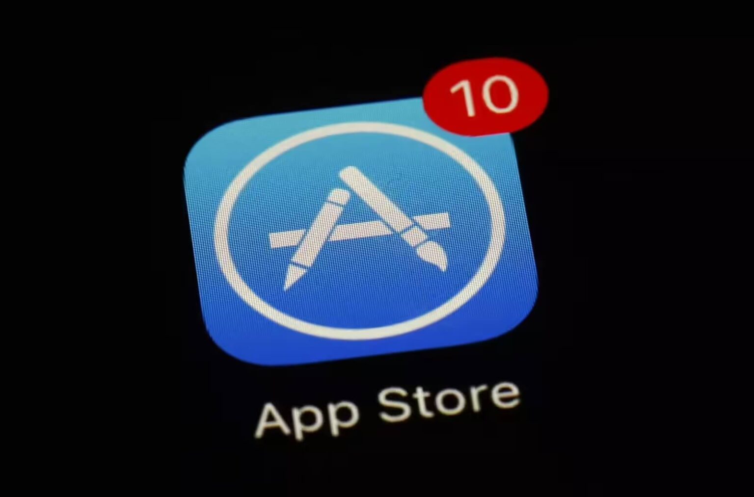 Dlhé roky tvrdili, že sú iní ako Google či Meta. Apple však po novom ...